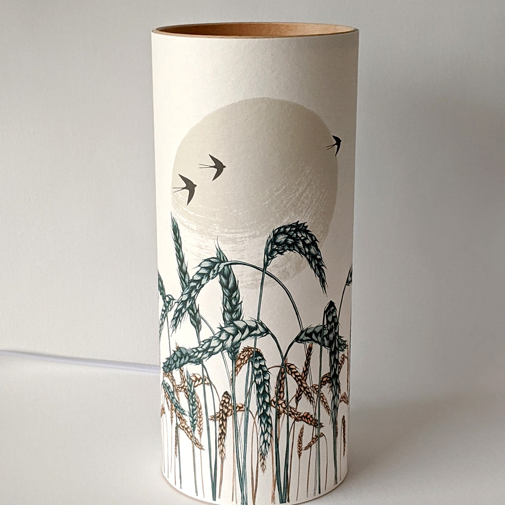 Wheatfield Lamp – a northern light